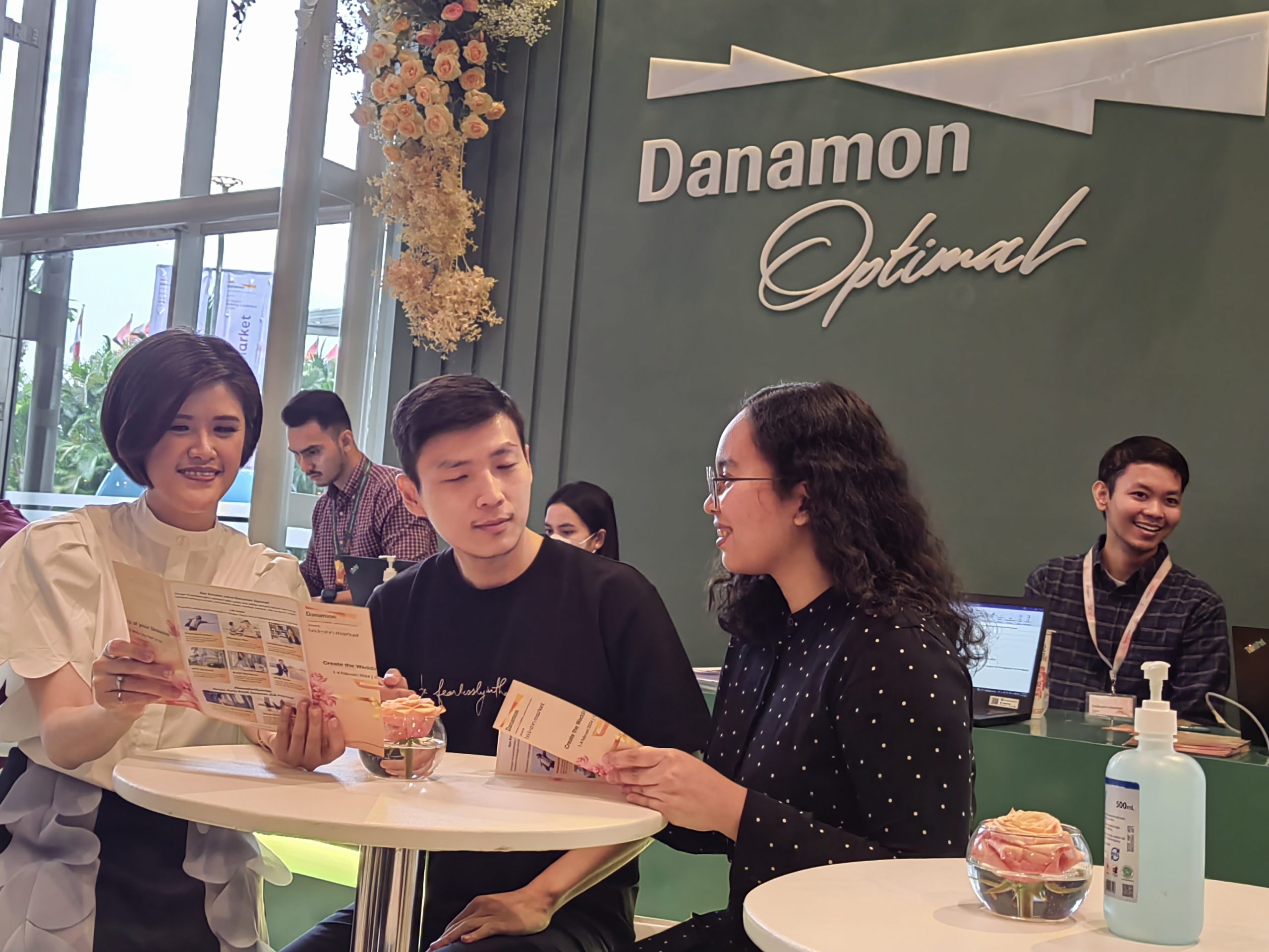 Danamon Hadirkan Berbagai Solusi Finansial Komprehensif di Bridestory ...