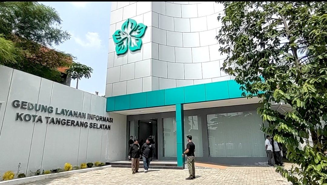 Pemkot Tangsel Resmikan Gedung Layanan Informasi untuk Wartawan ...